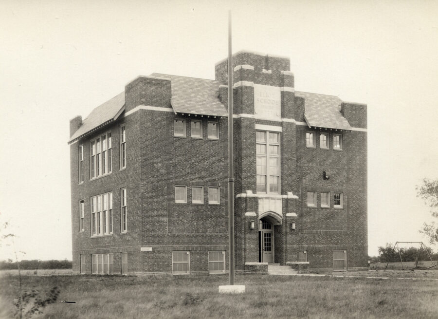 NORTH SIDE/ELIOT ELEMENTARY SCHOOL 6800 So. Cedar Lake Road – St Louis Park Historical Society